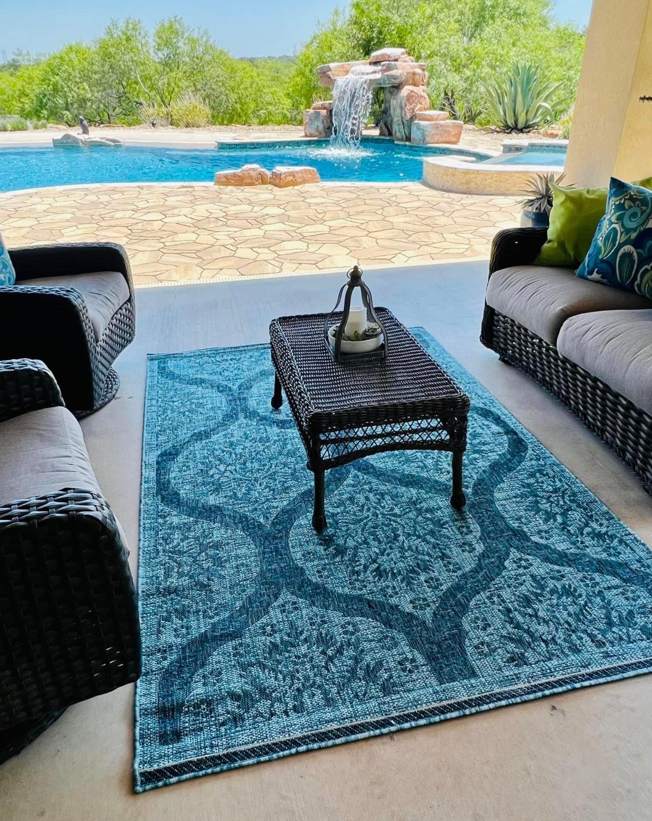 WUGS, Weighted Rugs By Whit